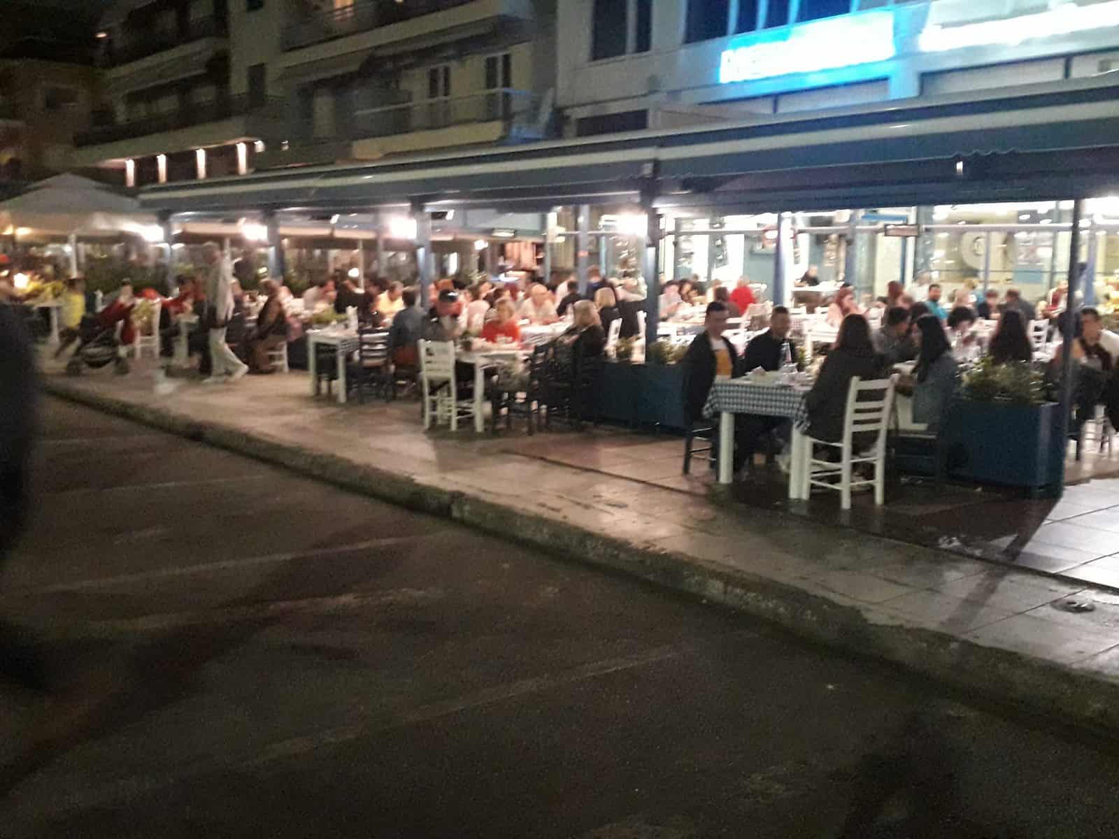 Δεν θα κλείσουν οι καφετέριες και τα εστιατόρια στην Καβάλα ως ένδειξη ...